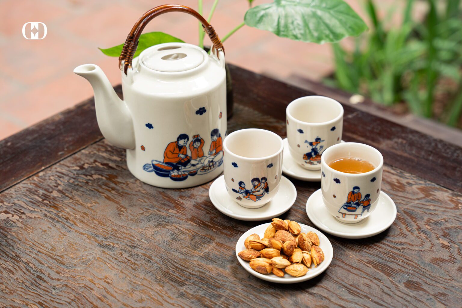 Quà Tân Gia Nên Tặng Gì: Gợi Ý 30+ Món Quà Đa Dạng